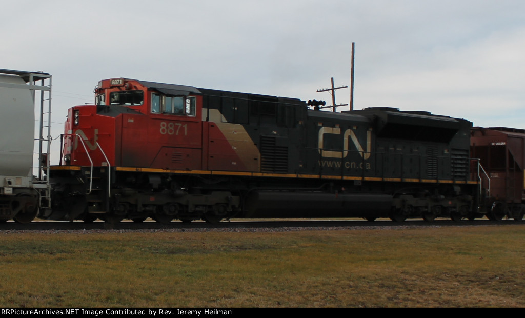 CN 8871 (1)